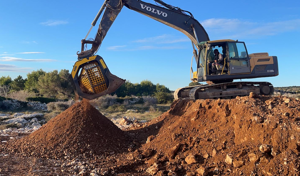 Soil, excavated rock, and sand – How do you manage them onsite? - M ...