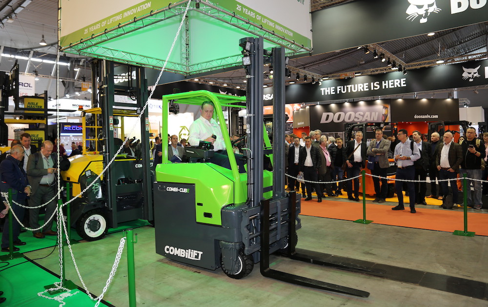 Combilift a lansat la LogiMAT 2023 noul Combi-CUBE - M. Equipment ...