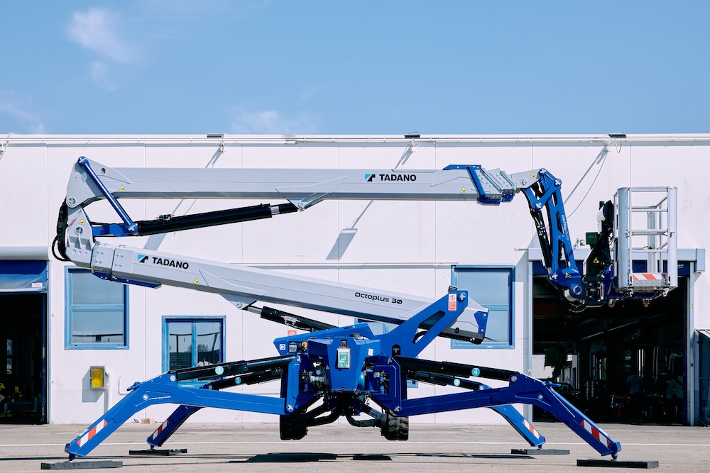 The new Tadano Octoplus 30 tracked platform brings performance to ...